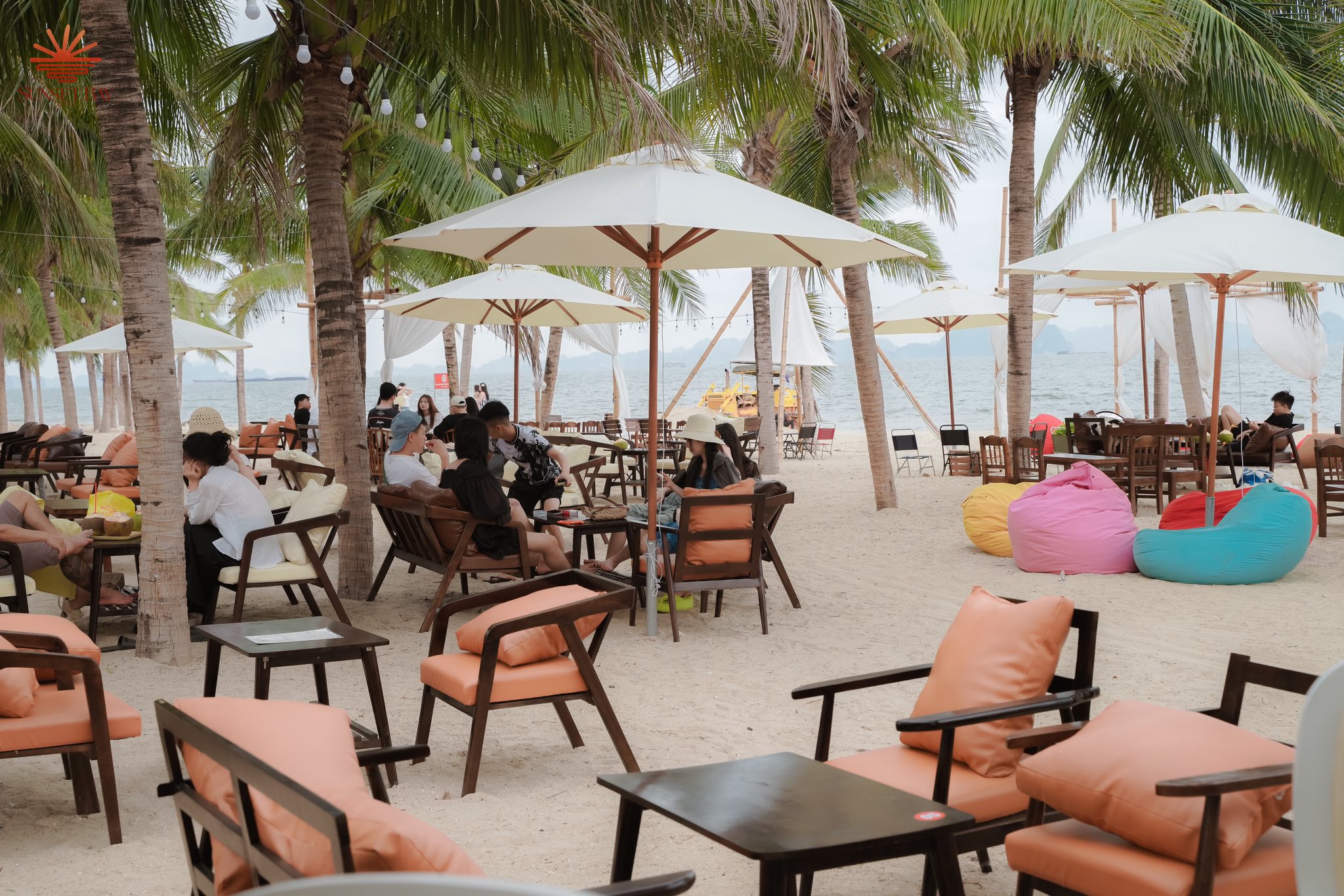 Sunset Bay Coffee Hạ Long – Quán cafe view biển siêu chill khiến bạn ...